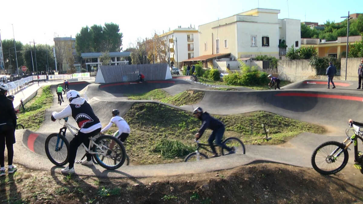 Adrenalina e tanto spettacolo sul circuito di piazza Don Milani per il ...